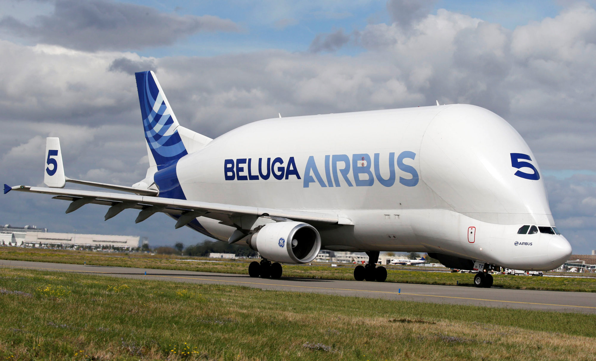 Acheter l'action Airbus en ligne : LE GUIDE (analyse des cours et prix)